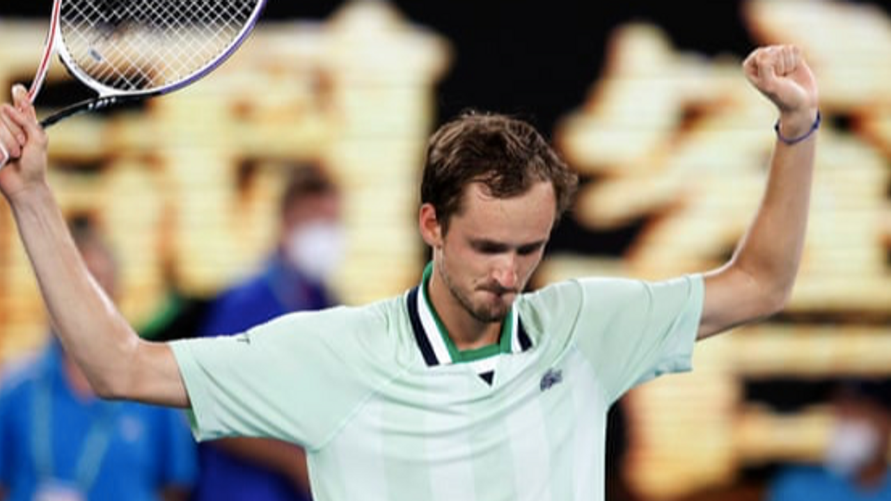 How Medvedev is Becoming a Mental Master