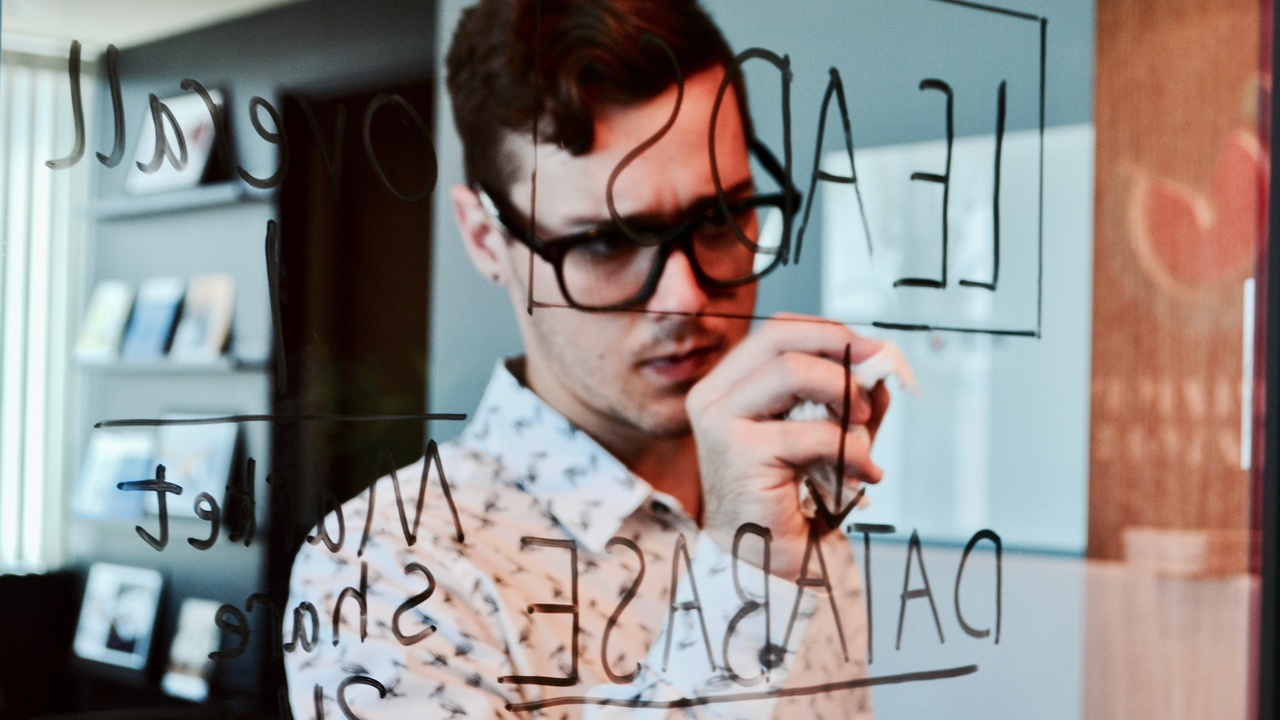 Why You MUST HAVE a FREE Resource