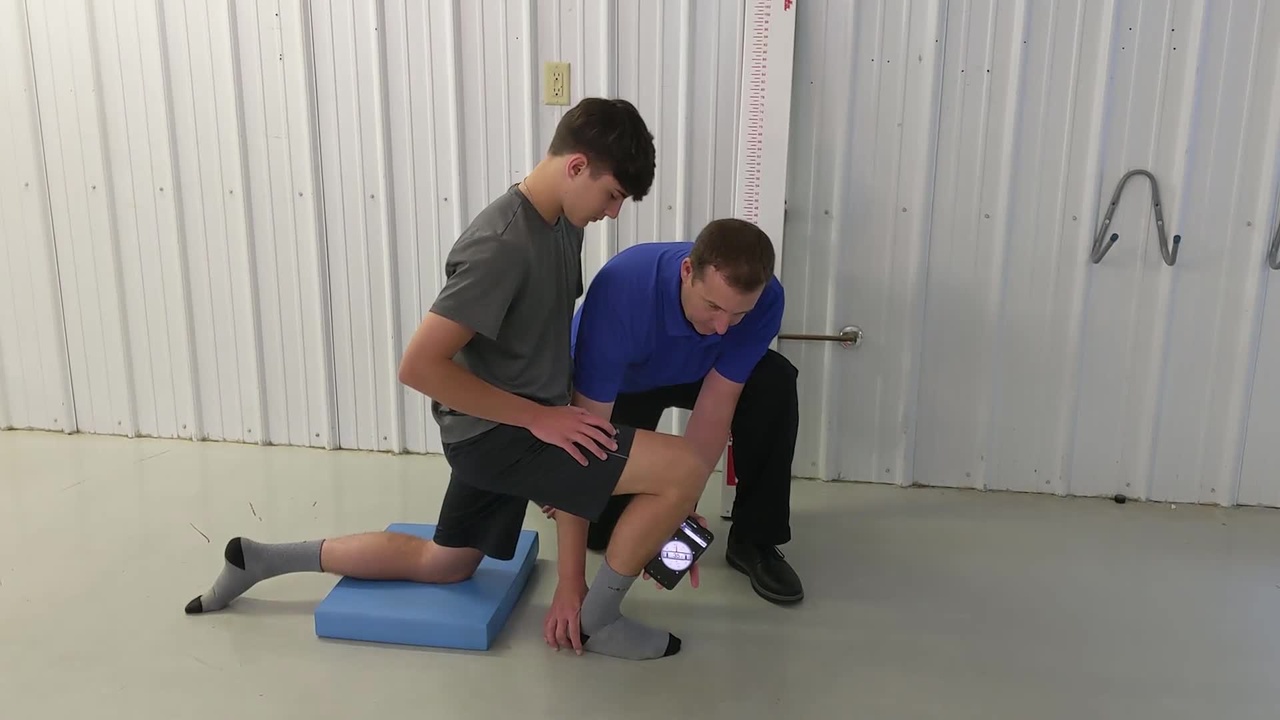 Half Kneeling Closed Kinetic Chain Dorsiflexion Test