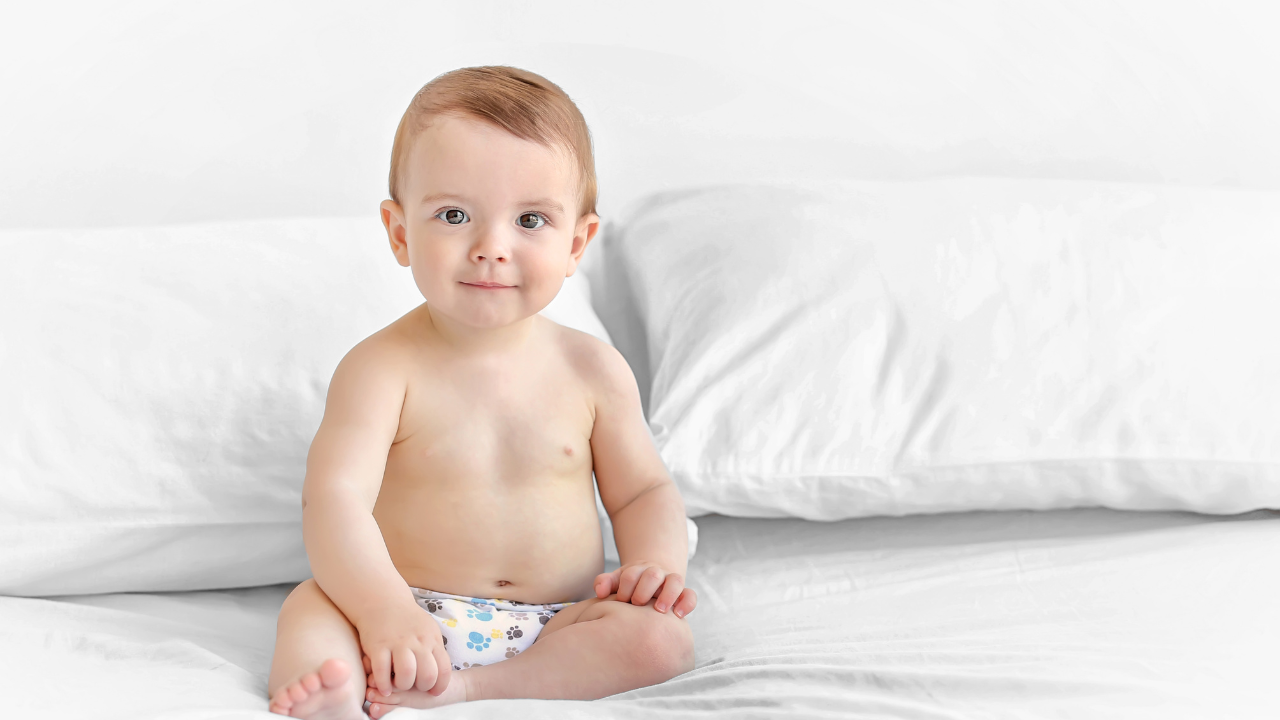 How to Help Your Baby to Sit