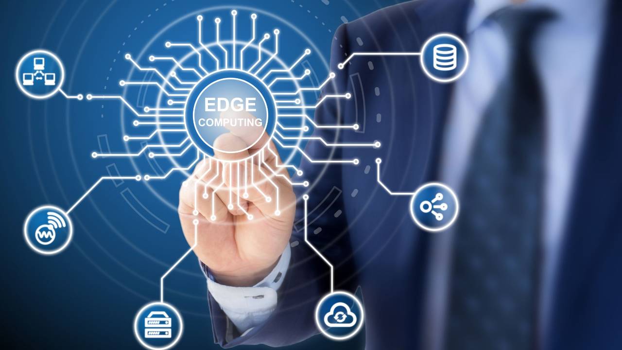 Understanding the Difference Between Edge Computing and AI