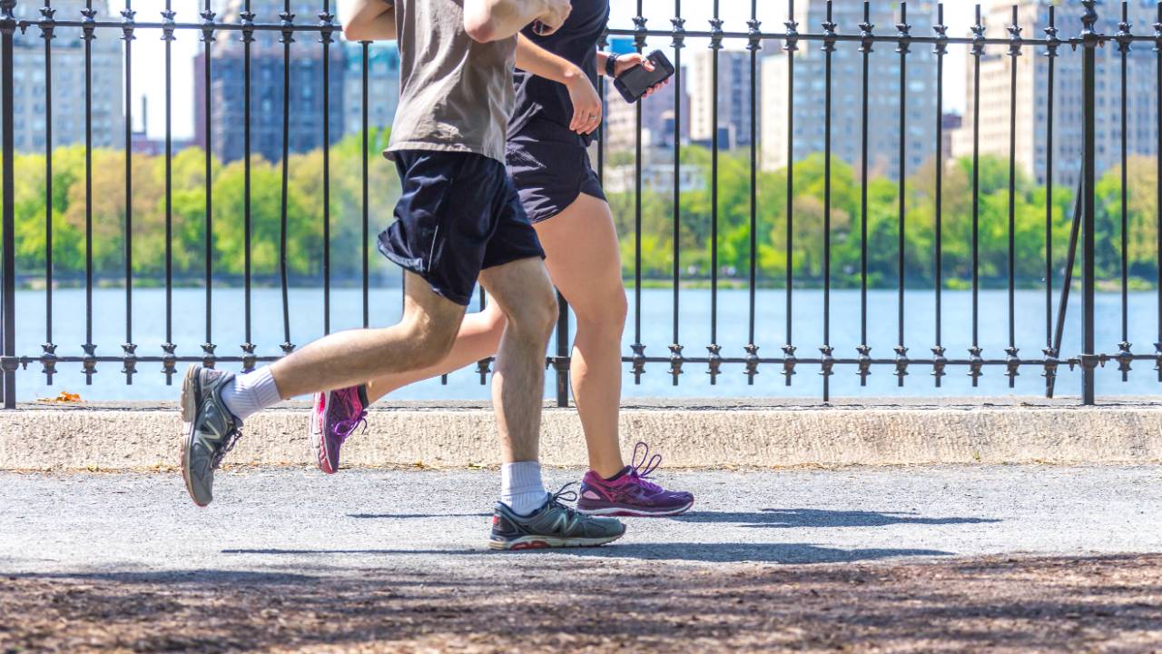 10 Tips on How to Start Running in 2024