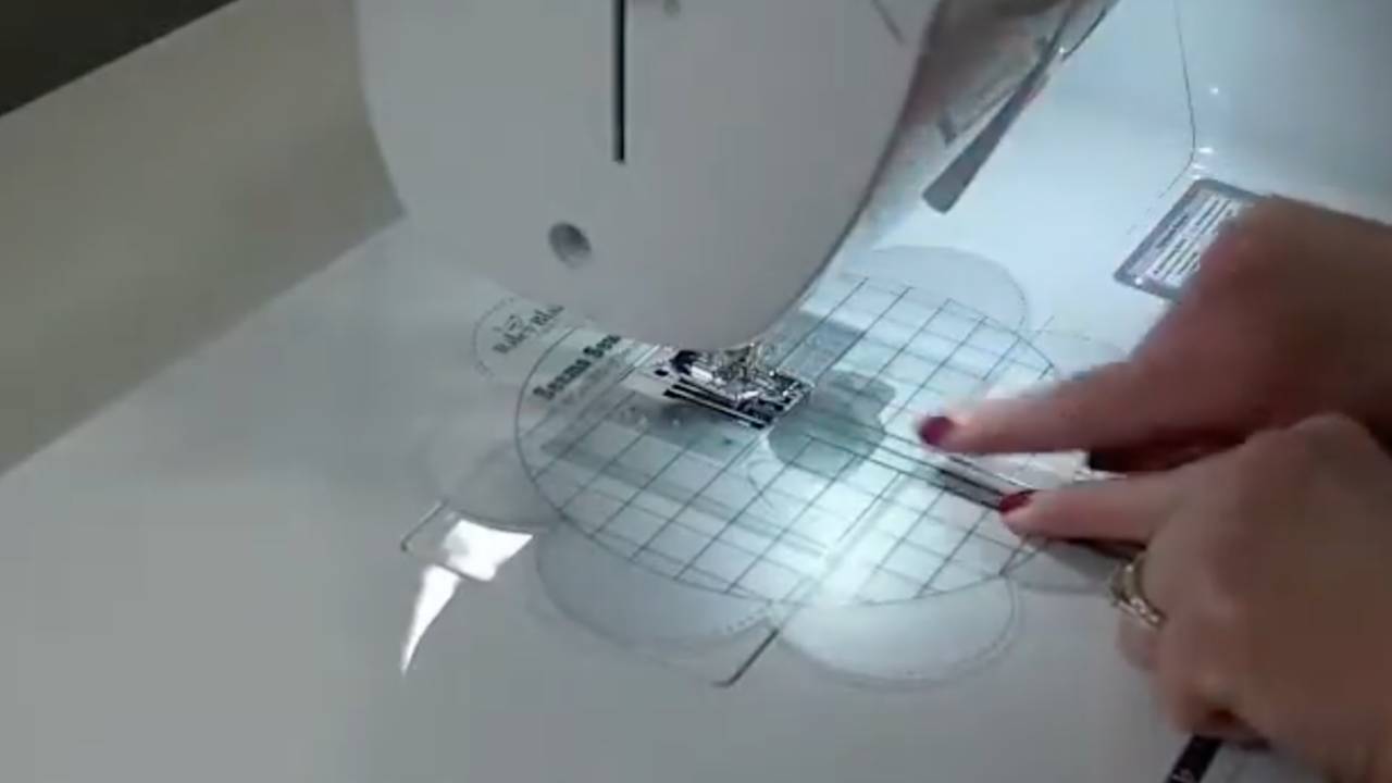 Setting Up the Seams Sew Easy Guide by Riley Blake Designs