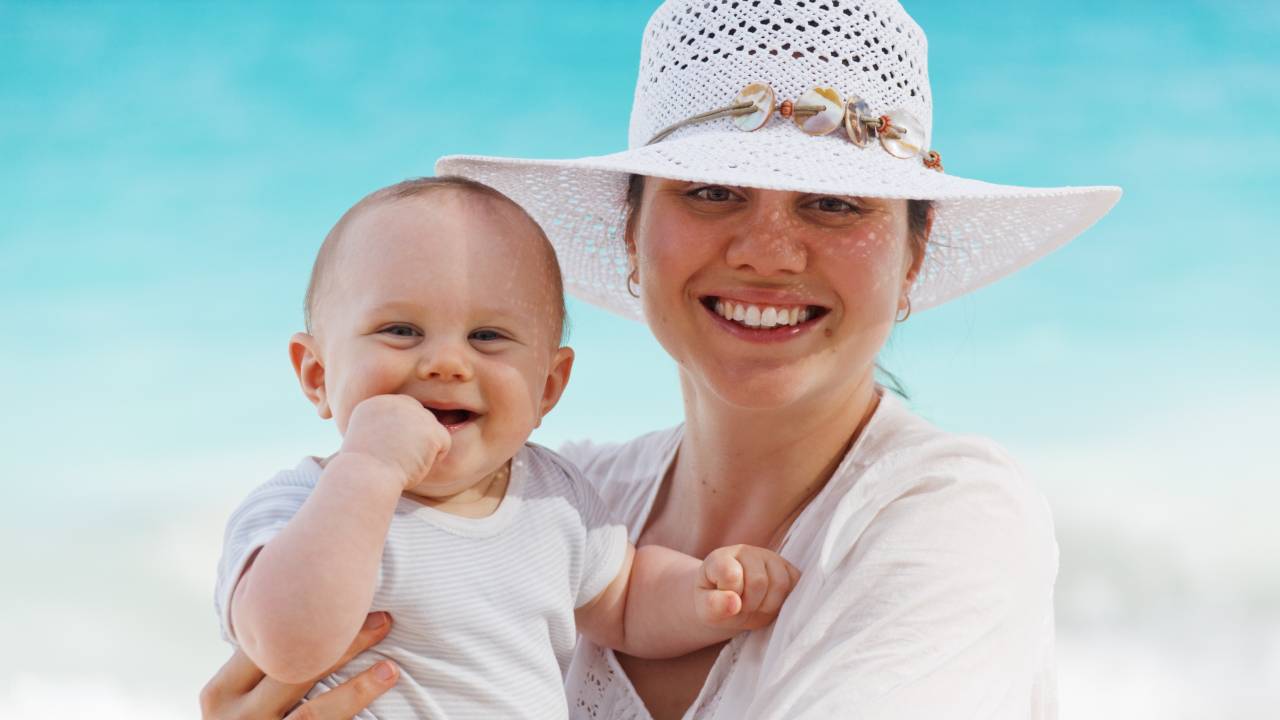 Sun safety for babies and children by La Roche-Posay