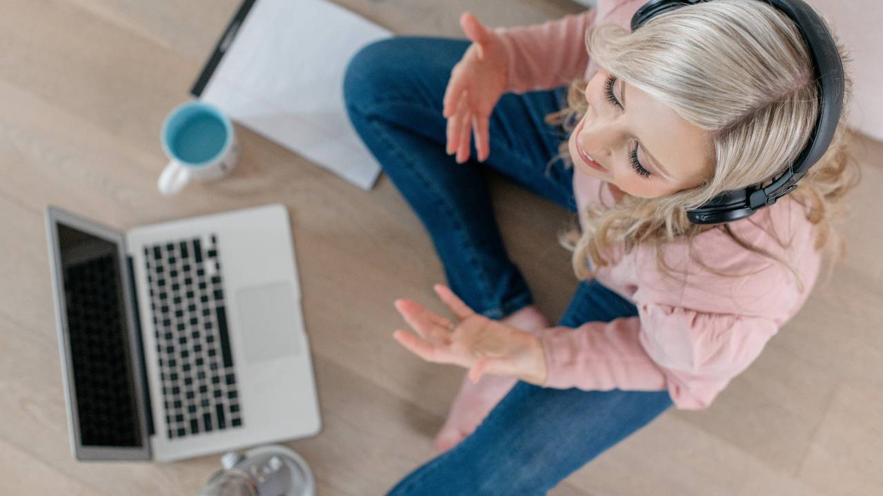 Dear Dr. Tracy with Dr. Tracy Dalgleish