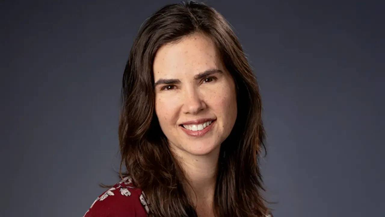 Dr. Kristin Neff