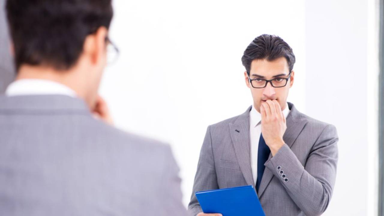 Master Fluent English | Avoid Hesitation | Communication Blog