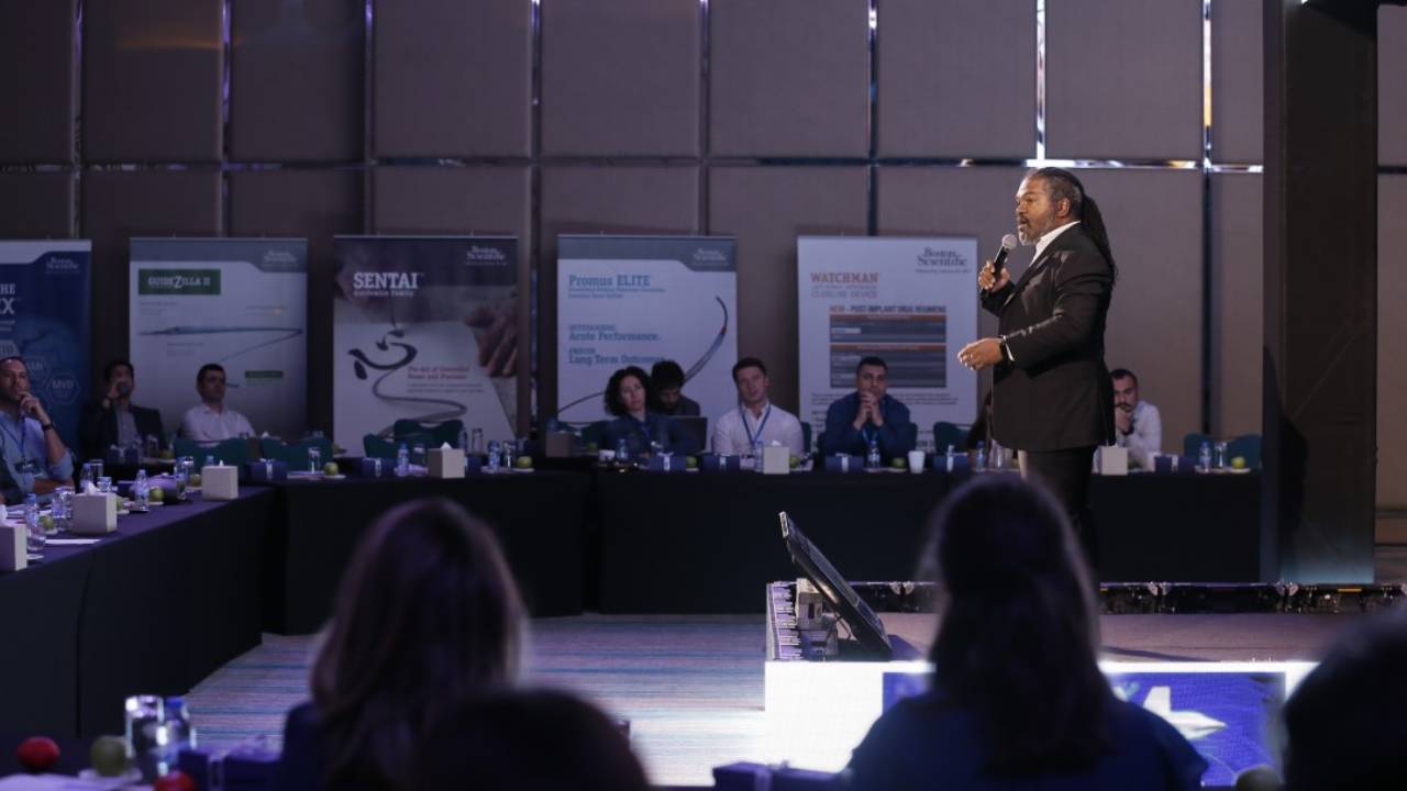 Upgrade Your Speaking Career with AI: Engage Audiences Now