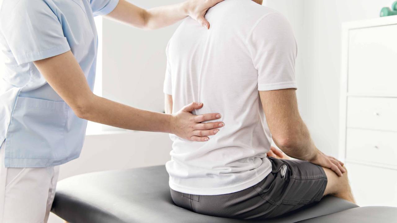 Specialist Thoracic (Mid Back) Physiotherapy | Solent Specialist Physi