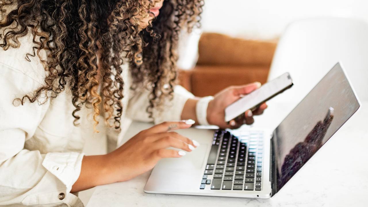 6 Ways Teachers Can Make Extra Money Online