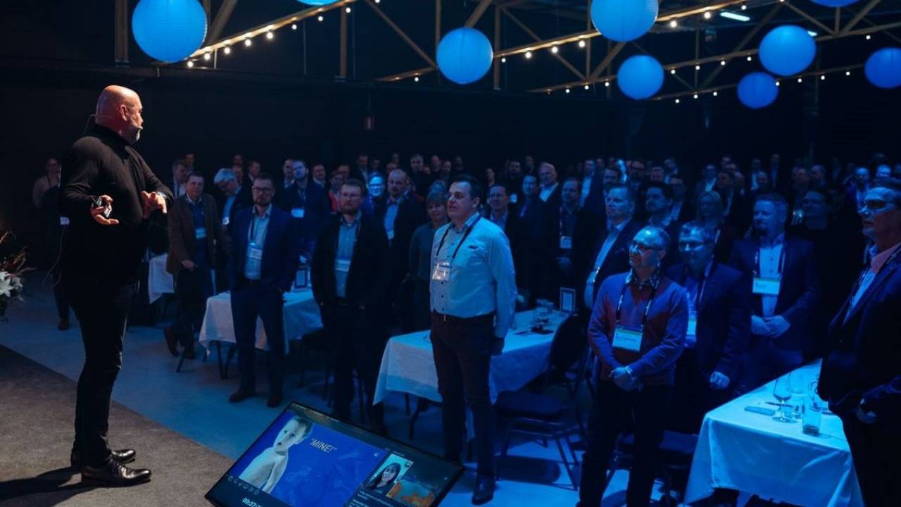 Top 6 Public Speaking Skills Everyone in Leadership Must Master