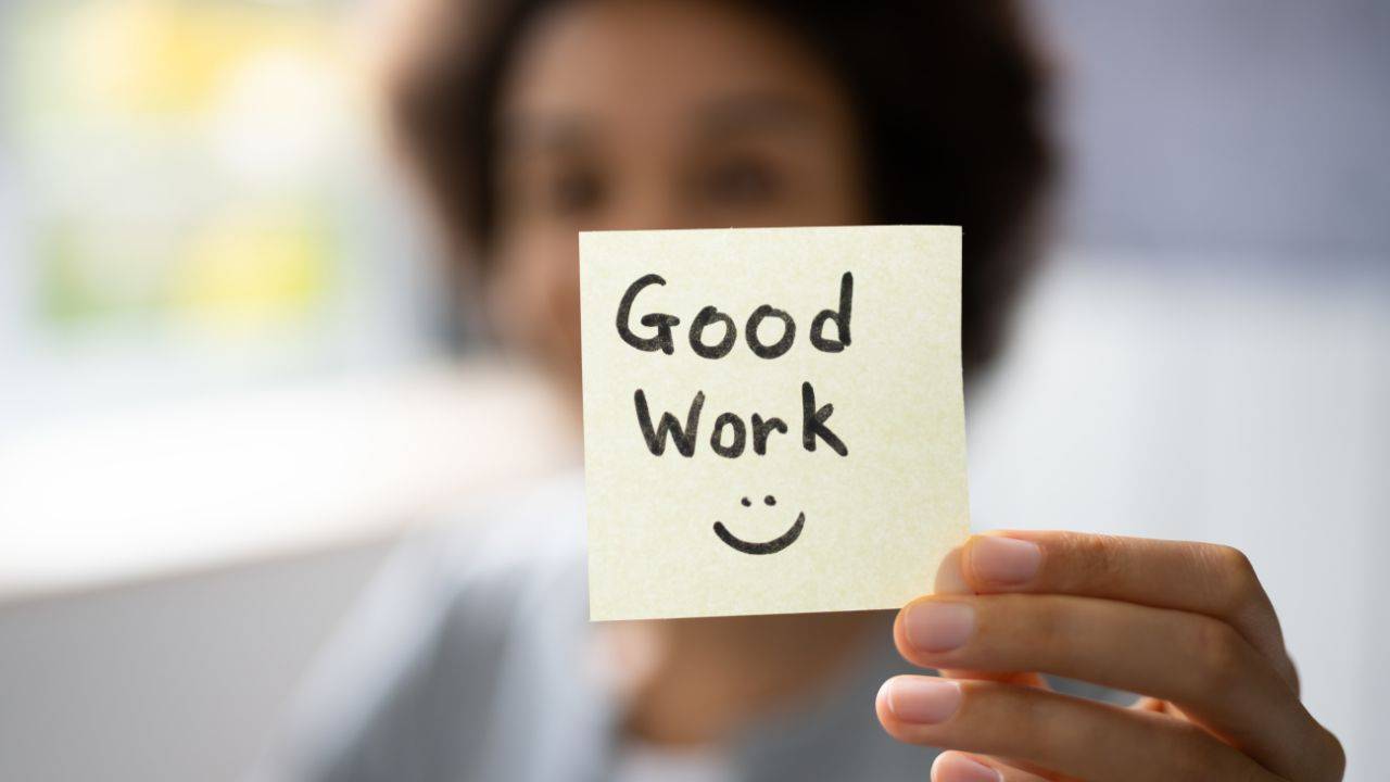 3 essential ways social support helps beat work stress