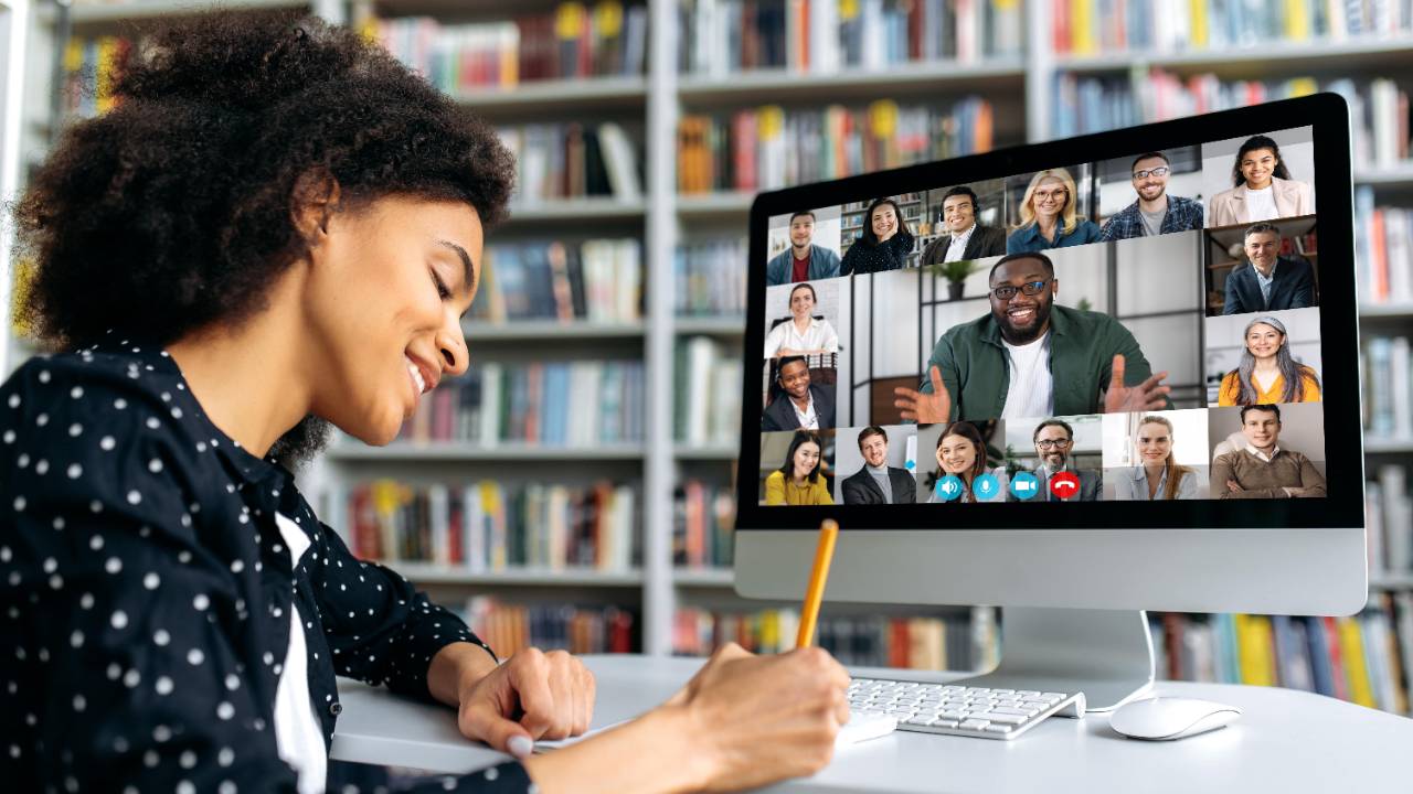 8 Key Benefits of Professional Development Hours | The Educator Summit