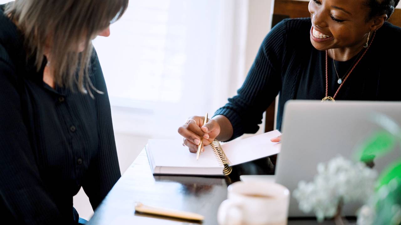 Hvordan skape og selge et onlinekurs – steg for steg