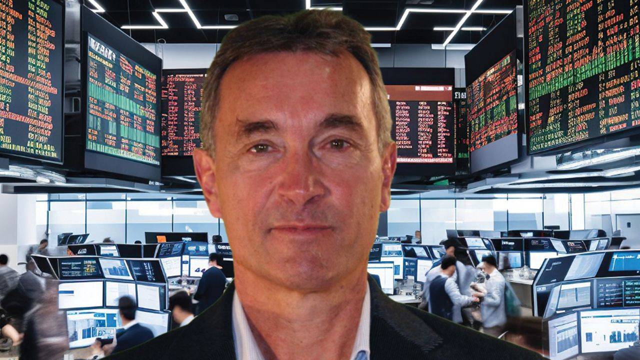 About Garry Davis | Specialist Share Education