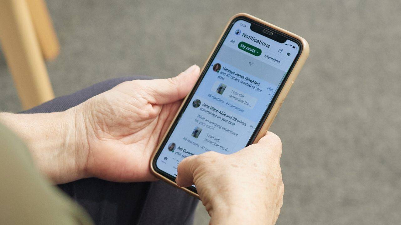 Fix Your LinkedIn Feed: See More of the Right Posts