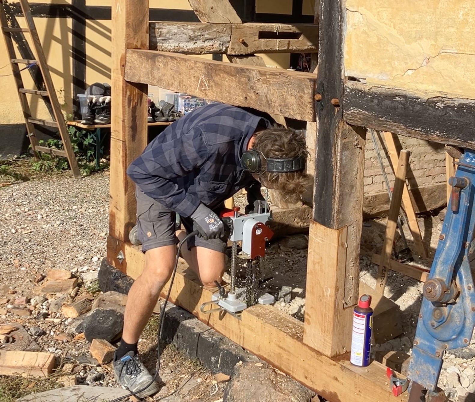 Practical timber frame repairs