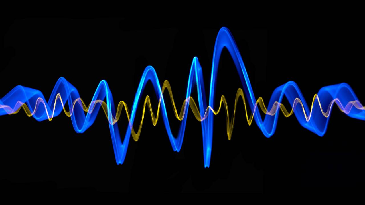 The Cycle of Sound: 6 Ways to Measure Audio Waveforms