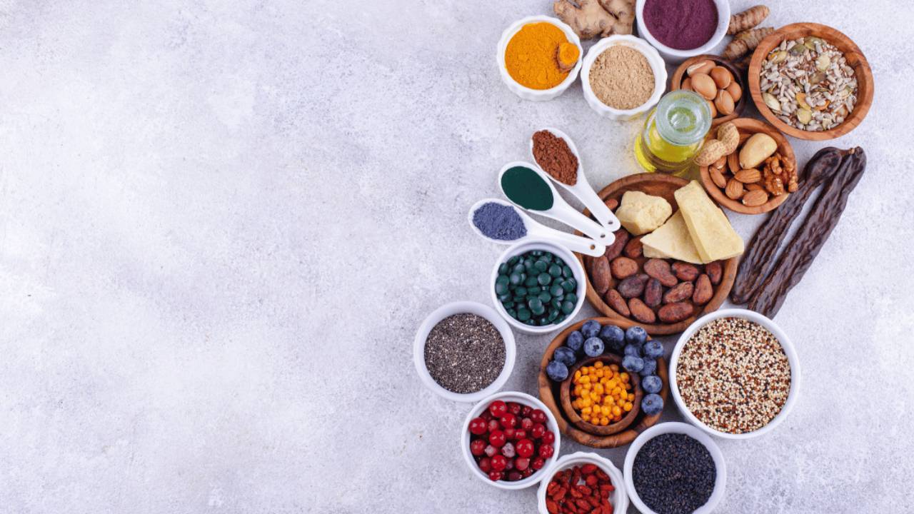 Whole Foods vs Supplements: When to Use Each for Optimal Health