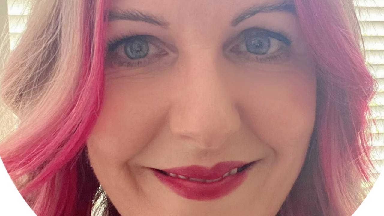 Emma Stawicki Psychic Medium & Spiritual Mentor