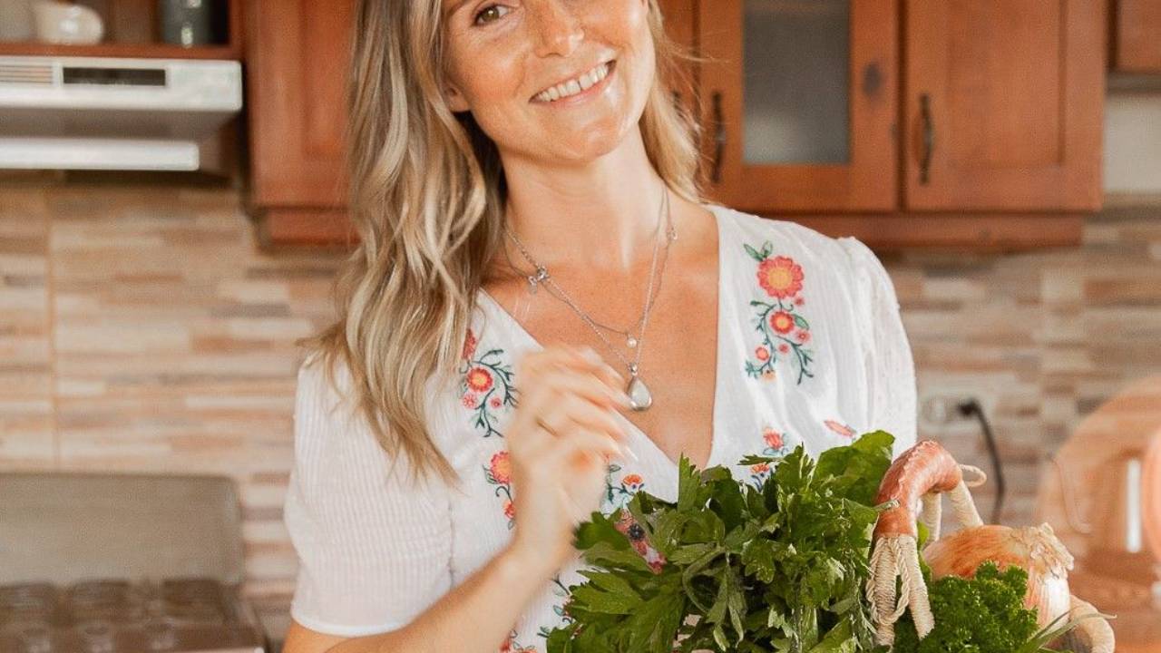Living the Sweeter Life with Coach Ariel Richards