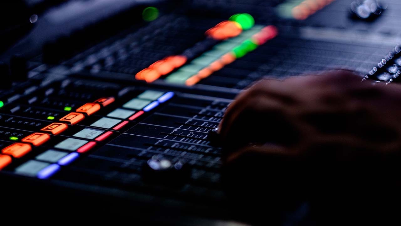 How To Use The Limiter Plugin In Logic Pro | Mastering Songs