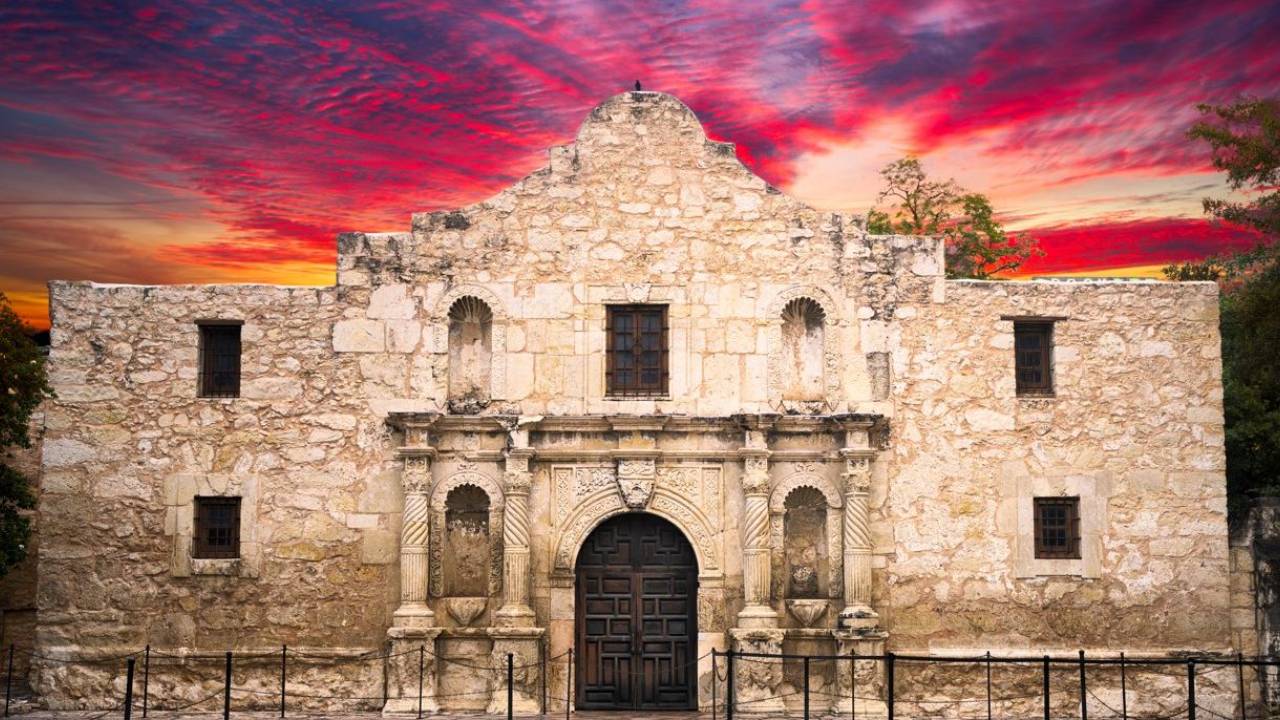 Teaching 7th Grade Texas History: Curriculum & Tips!