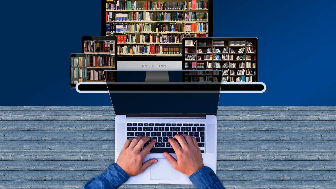 Teach History Online: Easy "How To" Tips for Teachers