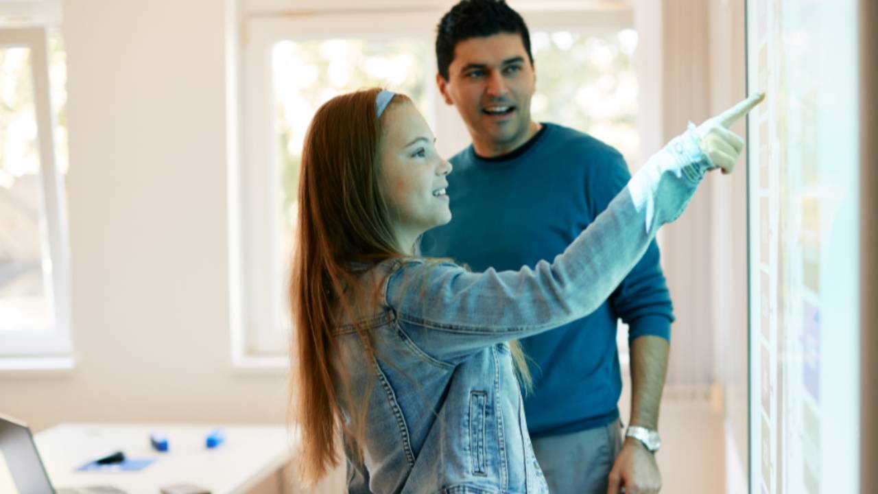 Easy and Creative Ways to Teach History