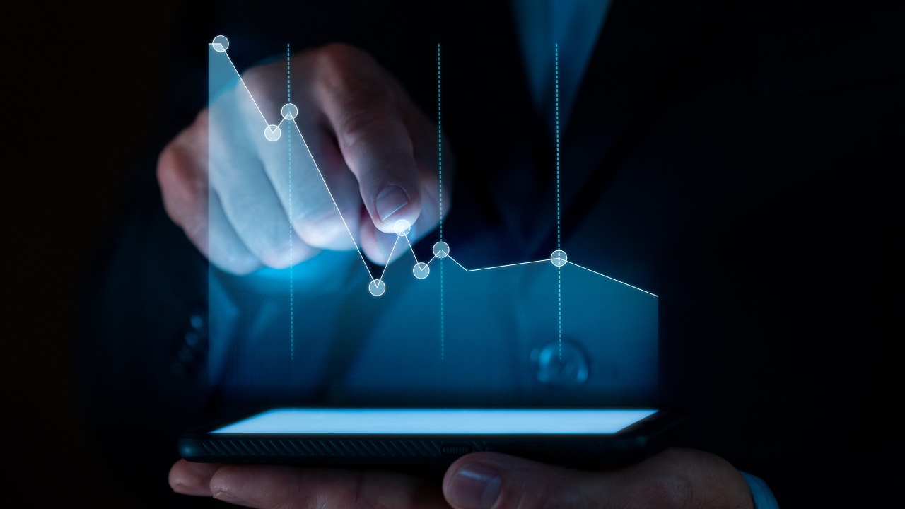 Cómo leer el skew y aprovecharlo en trading de opciones