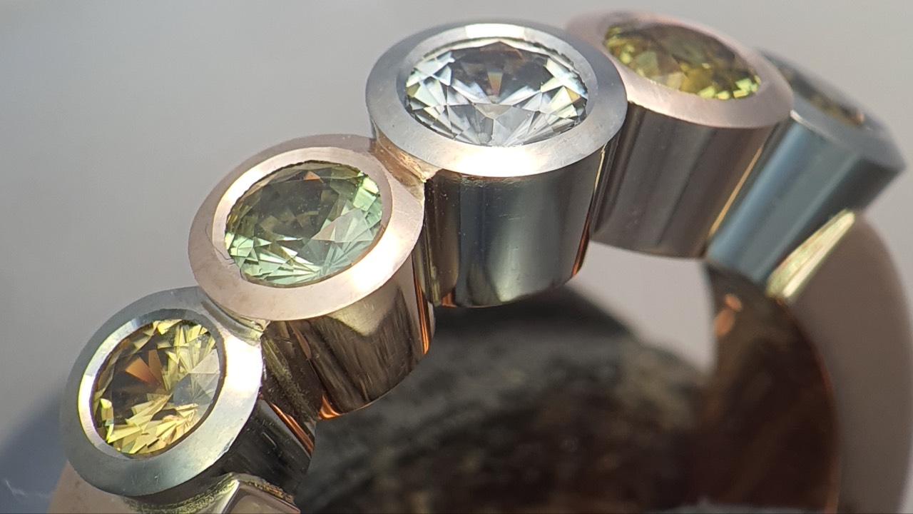 Precision Bezel and Flush Setting Classes with Stephen Webb