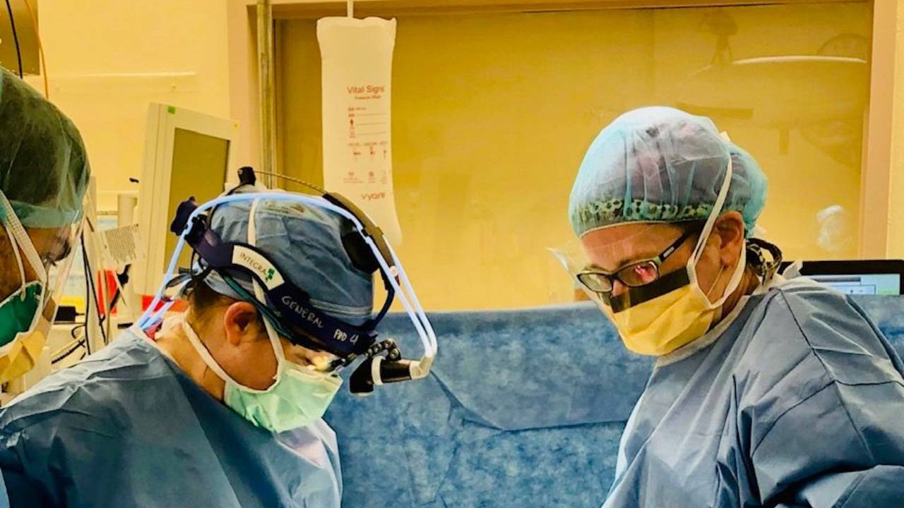 About Dr Barrows McKeown