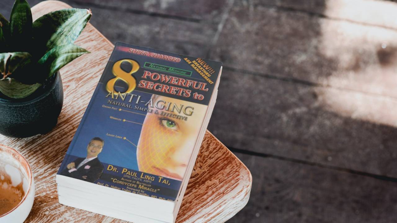 Summit Special Offer | 8 Powerful Secrets to Anti-Aging Ebook