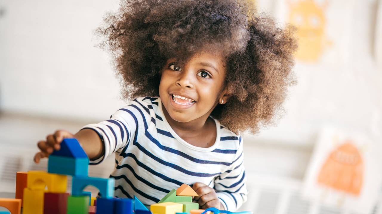 How Babies Learn French Faster Than Adults