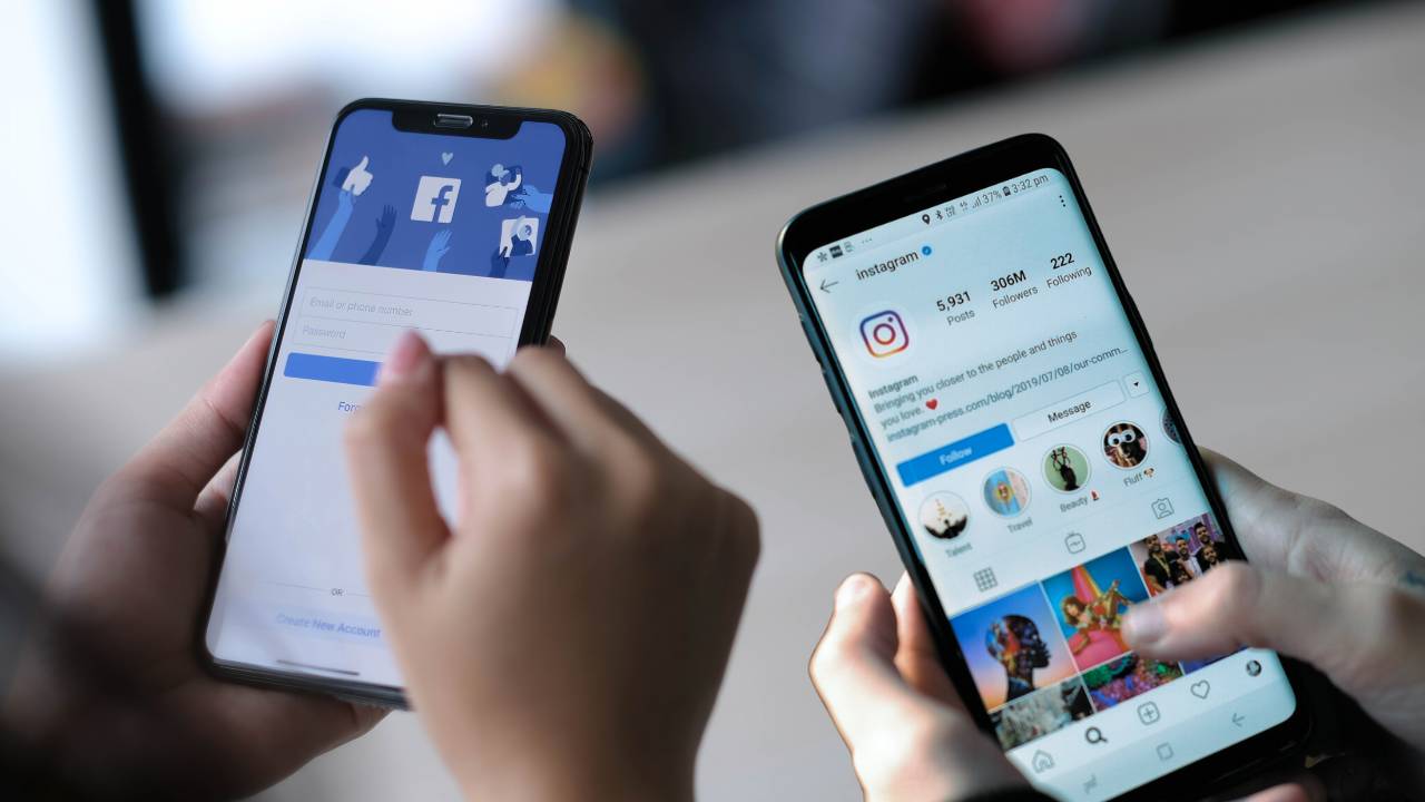 How to Save Instagram & Facebook Photos and Videos?