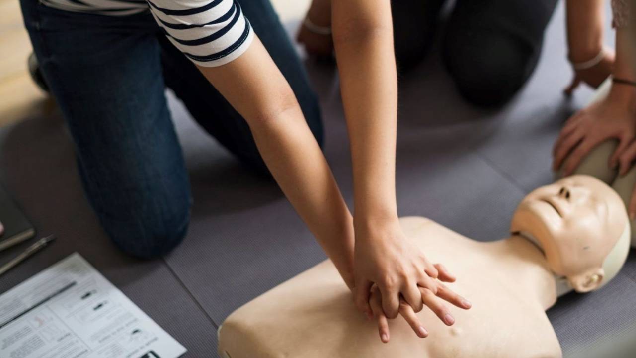 BLS Update for GPs | Basic Life Support & AED Refresher Course UK