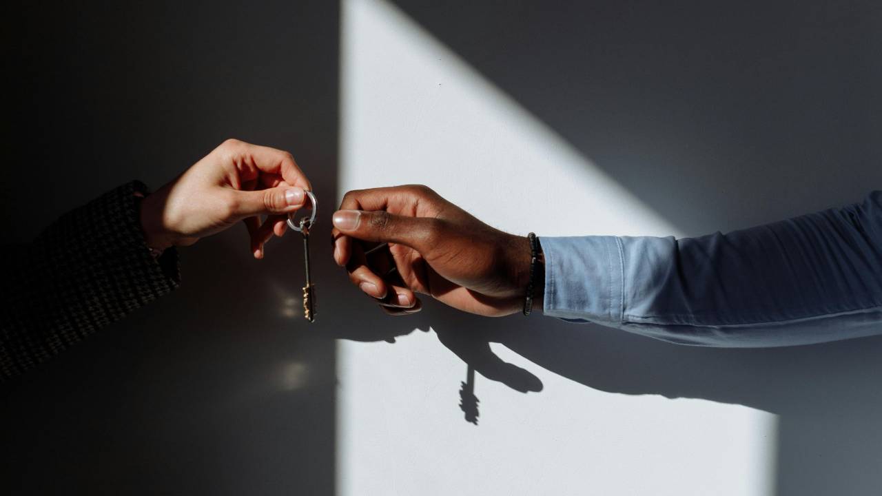 The Key to Consistent Clients & Business Growth: Visibility