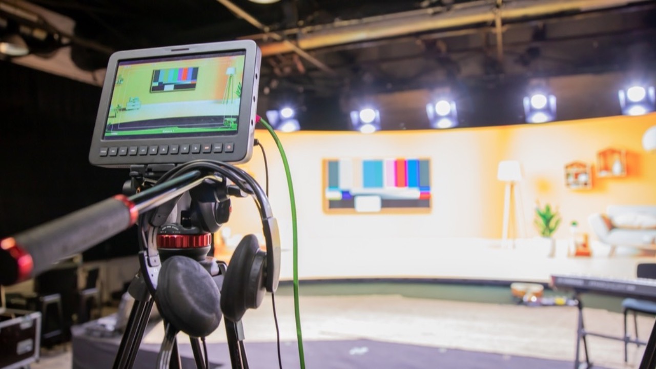 Ultimate Lead Guide - Finding TV and Radio Stations