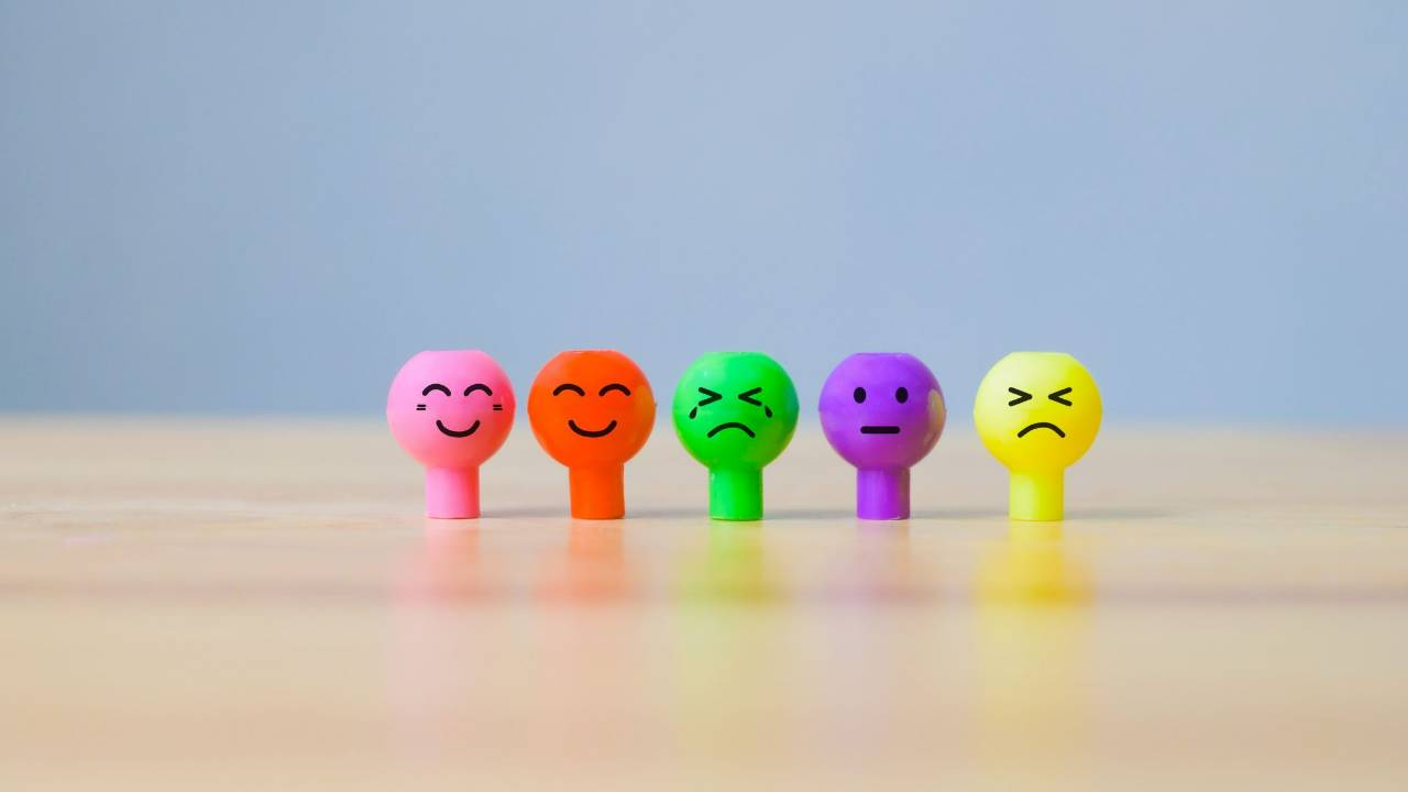 Navigating Emotion Swings in Partners with Childhood Trauma