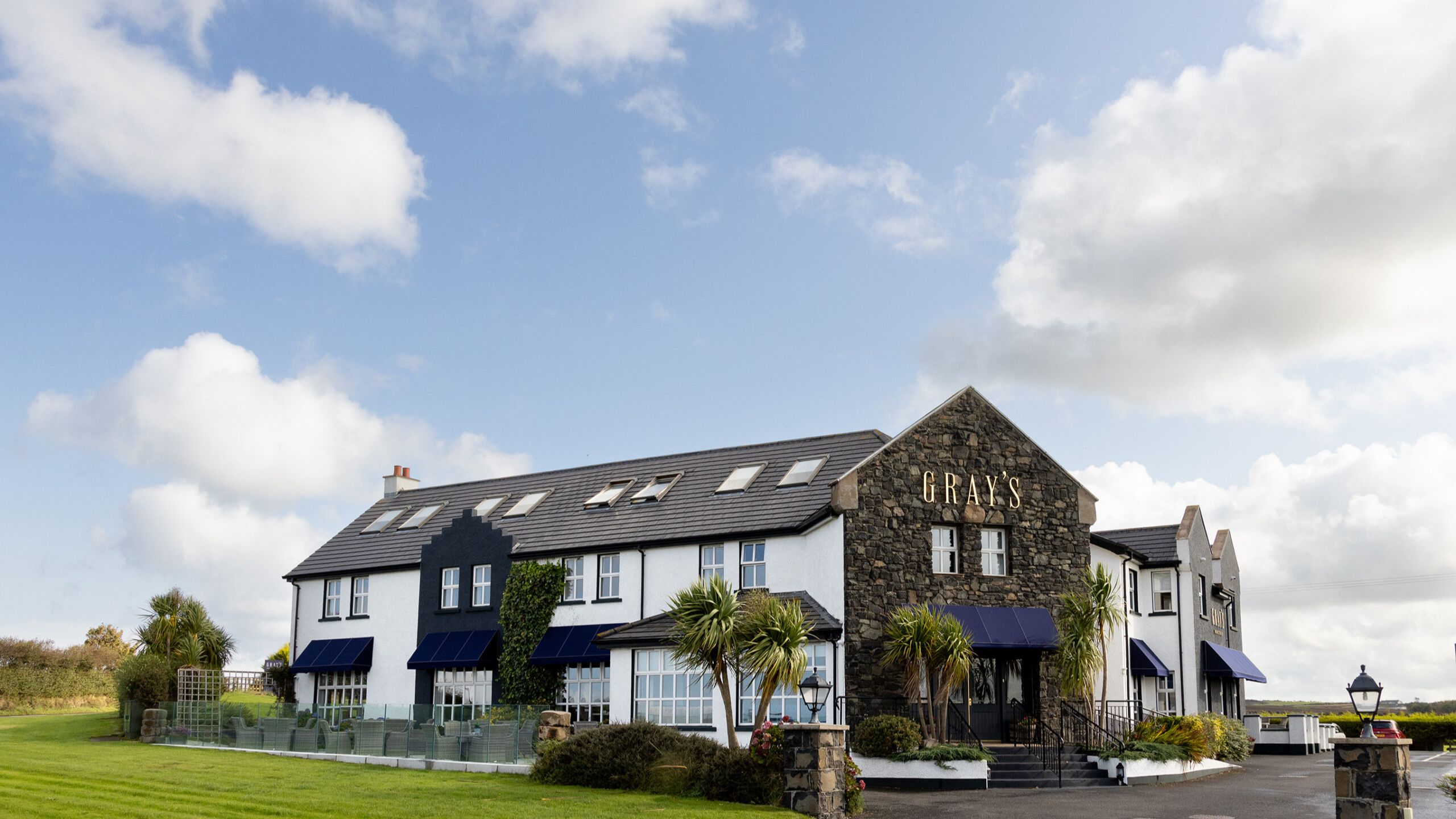 Gray’s Boutique Hotel & Brasserie Welcomes New General Manager