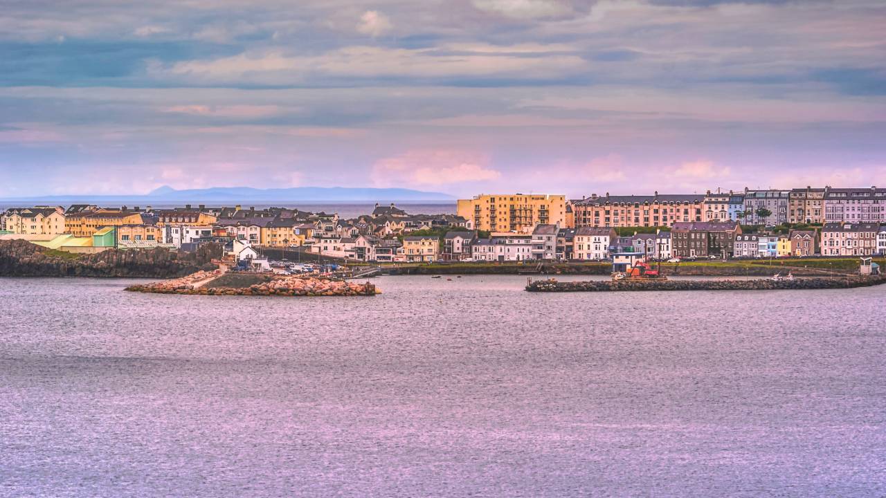 Portrush's Unique Airbnb : Stay in a Double Decker Bus!