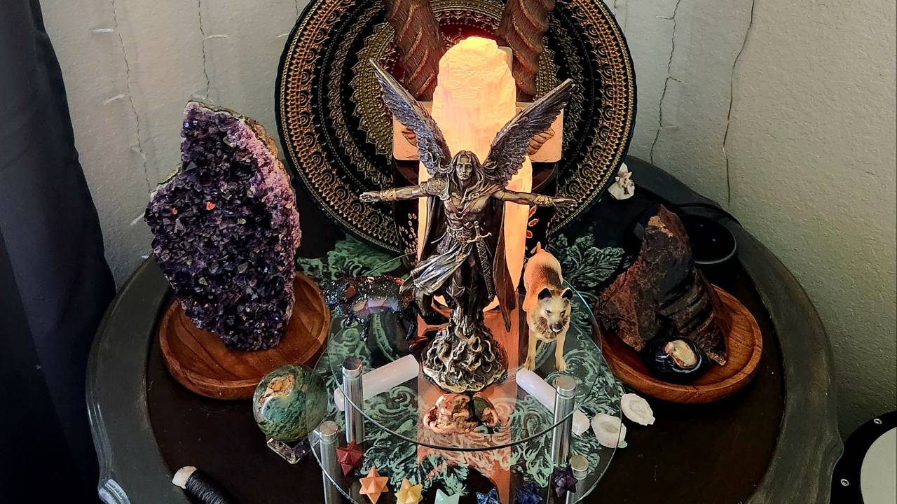 How to Create a Healing Altar