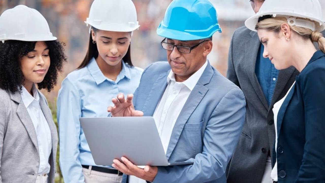 Best Construction Management Software for Leaders 2026
