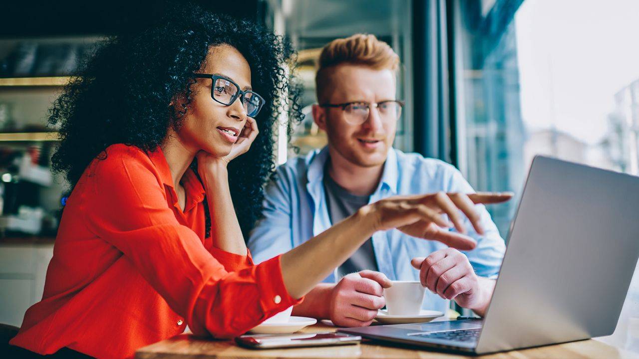 Regular Check-Ins: Enhancing Business Banking Relationships