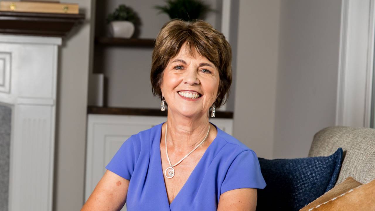 About Linda Molchan | ENOUGH™