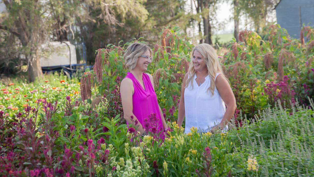 Flower Farmer Forum Friday Featured Flower Farmer - Ranchy Stems