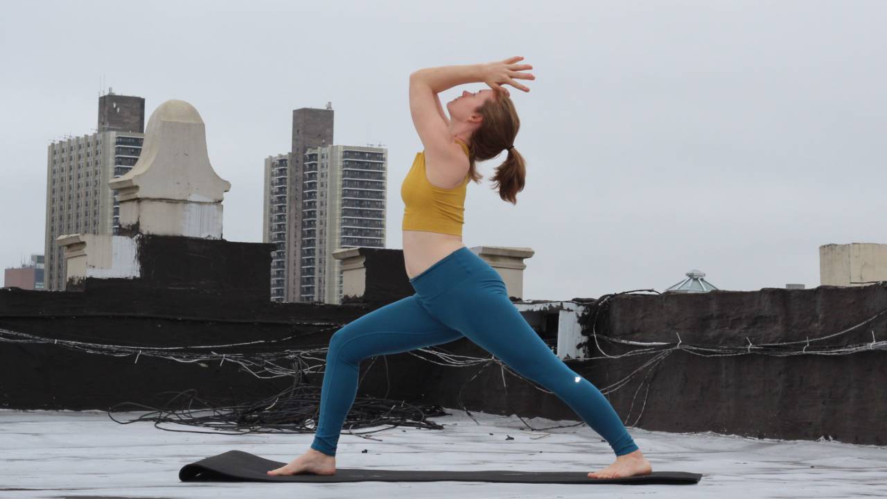 Yoga vs Stretching: Take a Good Look at the Differences