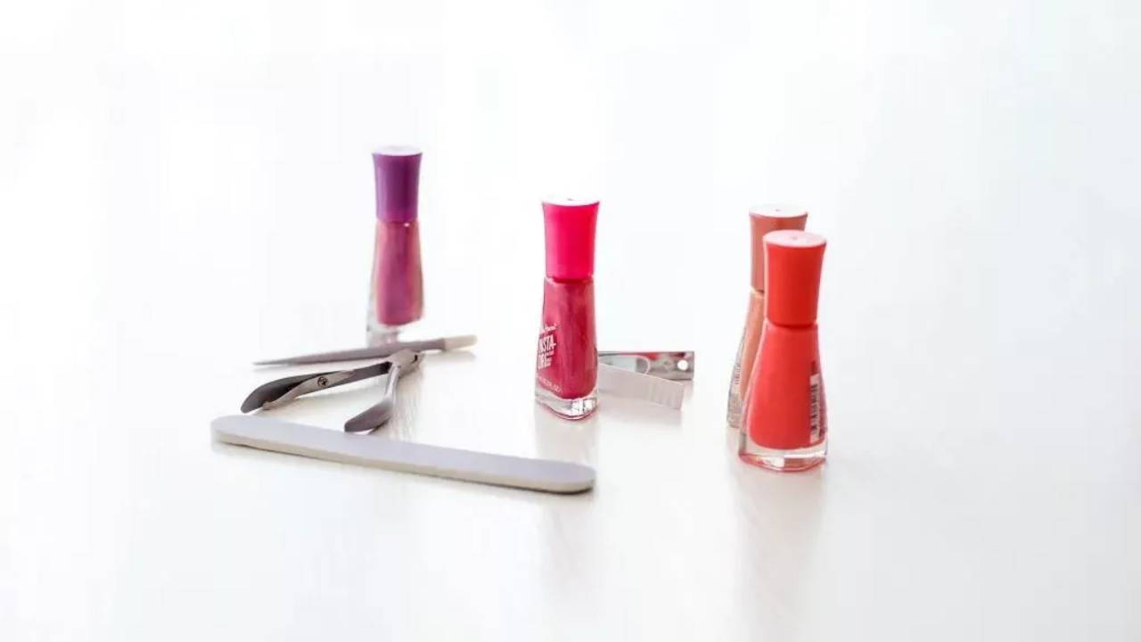 Top 18 Manicure Tools Kit and Uses