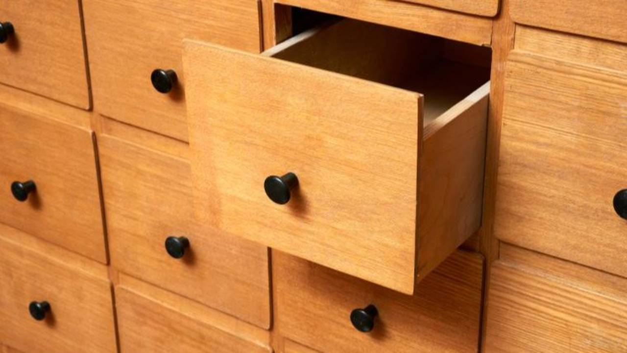 Appraiser Snooping In the Underwear Drawer