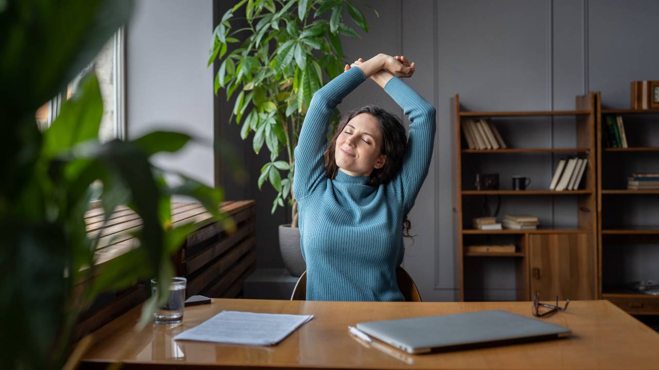 9 Desk Exercises You Can Do Right Now